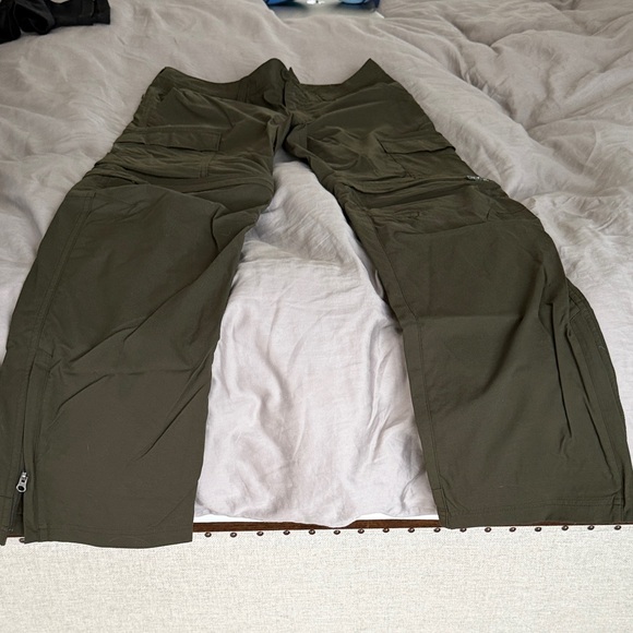 REI | Bottoms | Rei Dark Green Mens Cargo Pants | Poshmark